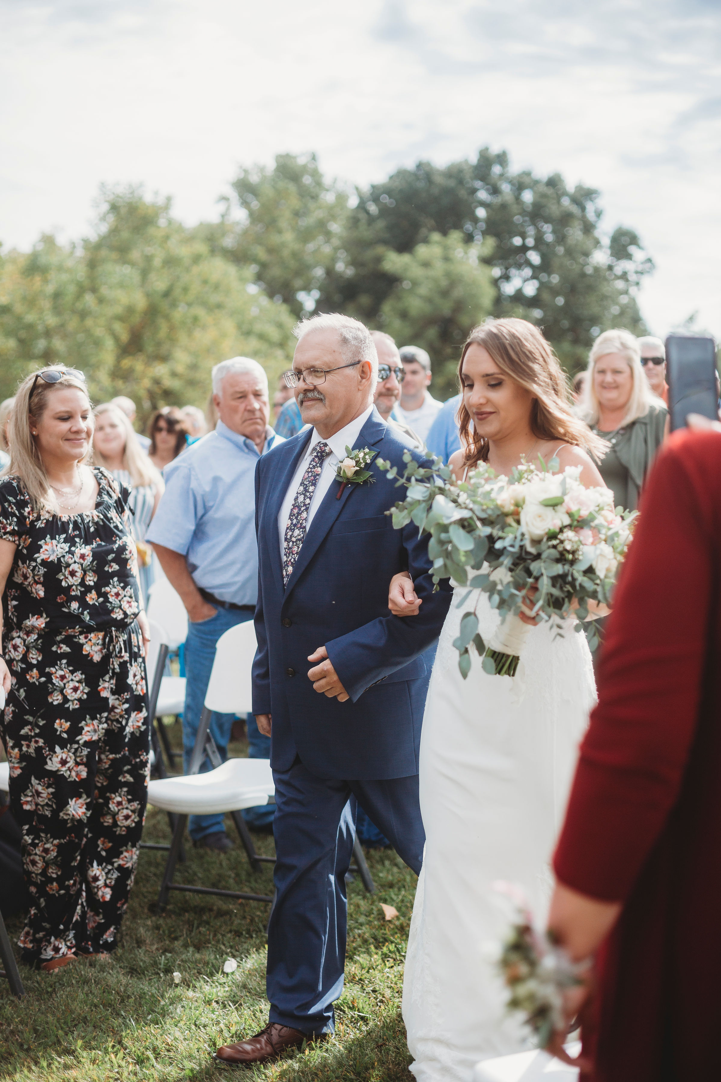 Stauffer Farms Wedding - Brittney + Mike - samanthamitchellphotos.com