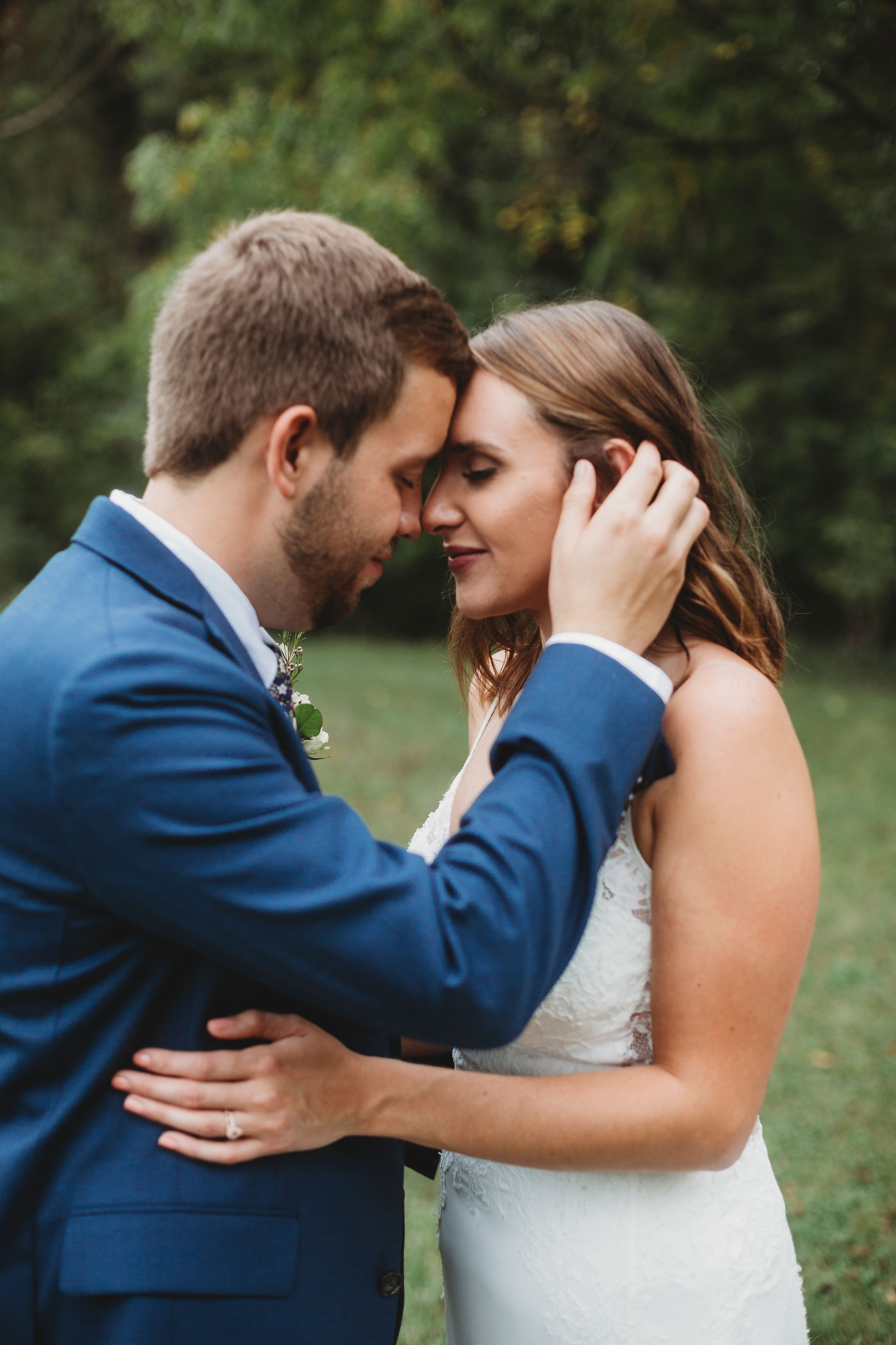 Stauffer Farms Wedding - Brittney + Mike - samanthamitchellphotos.com