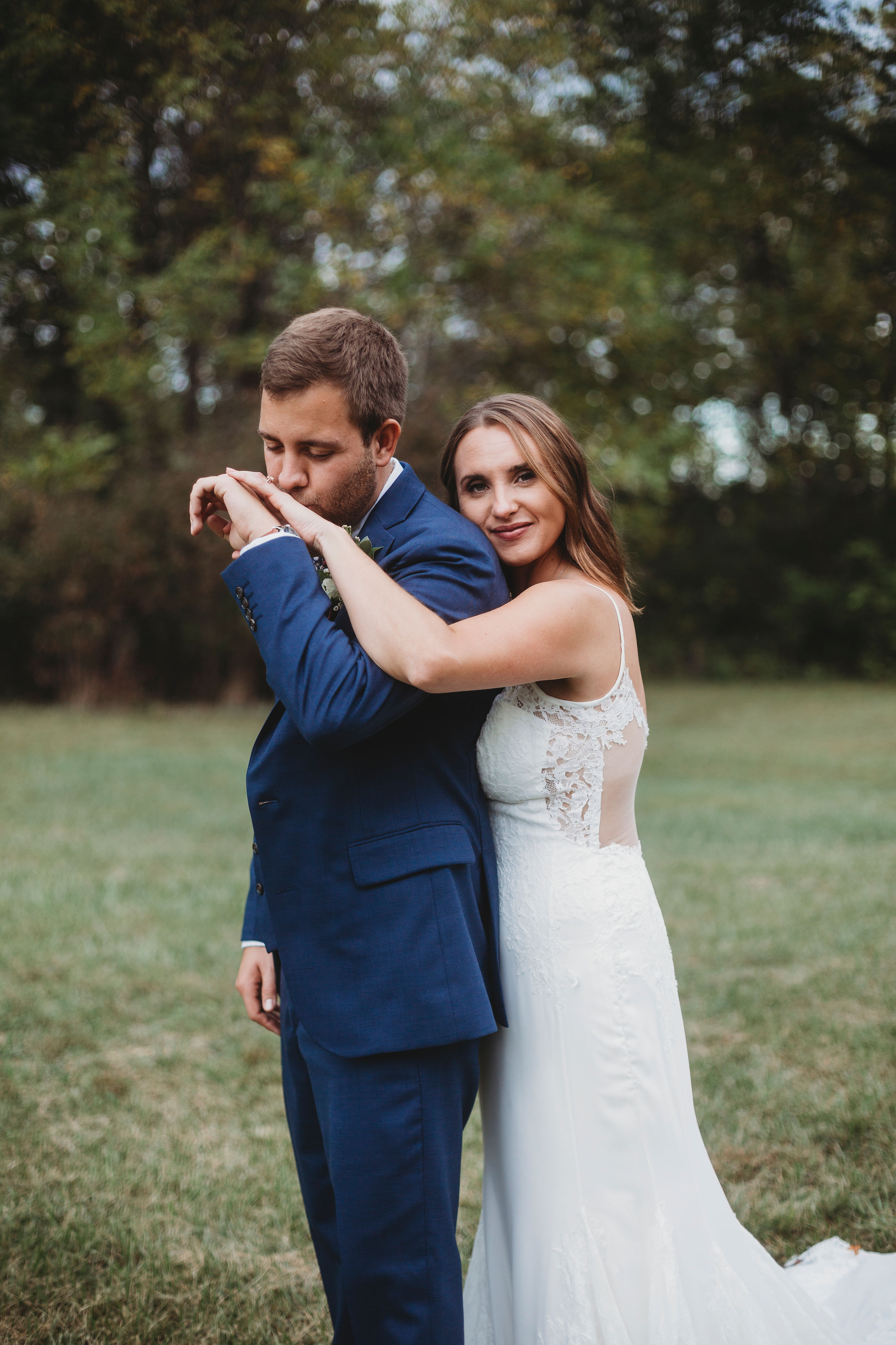 Stauffer Farms Wedding - Brittney + Mike - samanthamitchellphotos.com